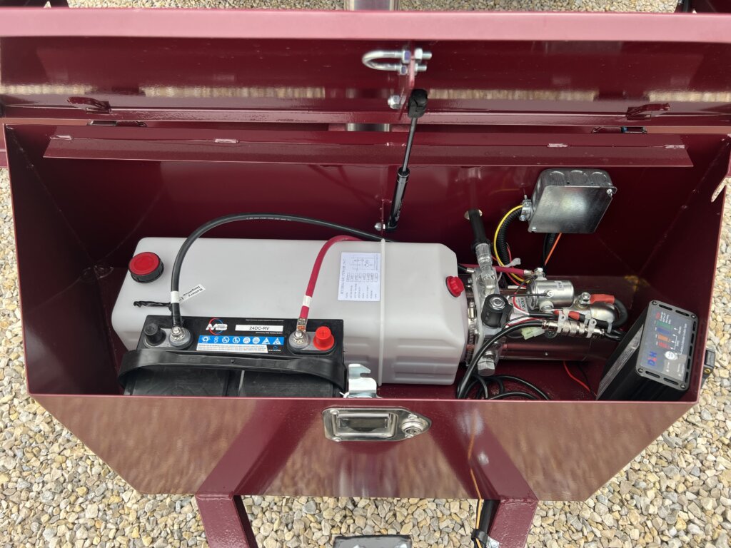 FORCE 7 X 14 BURGUNDY DUMP TRAILER W FRONT CYLINDER …ARRIVING SOON 2 ...